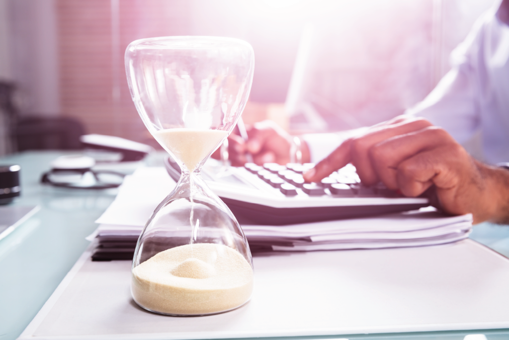 What Are Billable Hours? A Guide for Lawyers - Rocket Matter